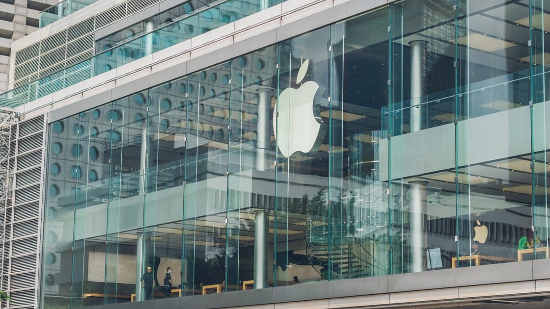 Apple Just Hit The $3 Trillion Dollar Mark. Would This Rise Continue ...