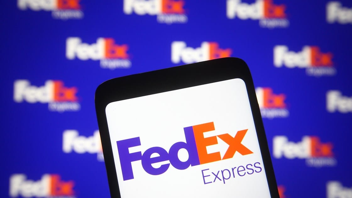 FedEx Shares Plunge the Most in 40 Years - Capital Markets Elite Group ...